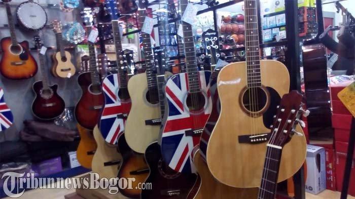 Chord Kunci Gitar dan Lirik Lagu Rohani Tuhan Adalah Gembalaku : Ia ... Chord Kunci Gitar dan Lirik Lagu Rohani Tuhan Adalah Gembalaku : Ia ...