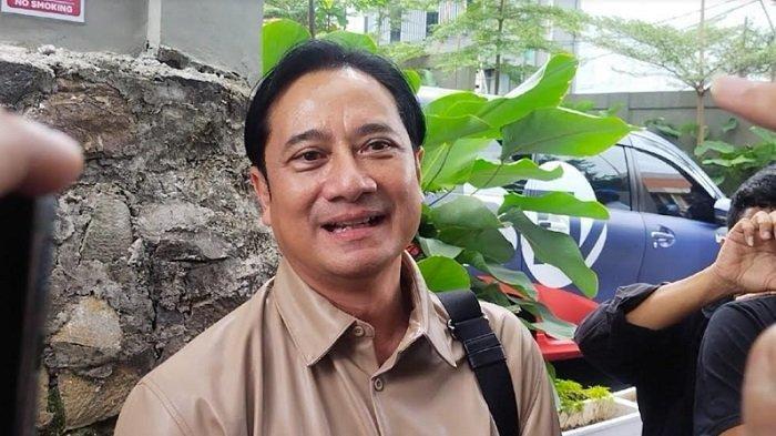 Ivan Fadilla Blak-blakan soal Hubungan Verrell Bramasta dan Fuji, Akui Belum Diajak Jalan-jalan ...