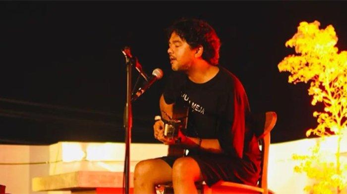 Chord Kunci Gitar dan Lirik Lagu Jason Ranti - Hari Hari Musik : Semoga ...