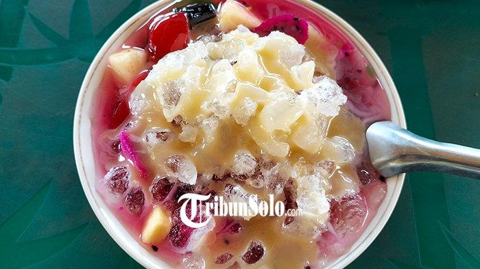7 Warung Es Terkenal di Kota Solo, Nomor 4 Nama Warungnya Bikin ...