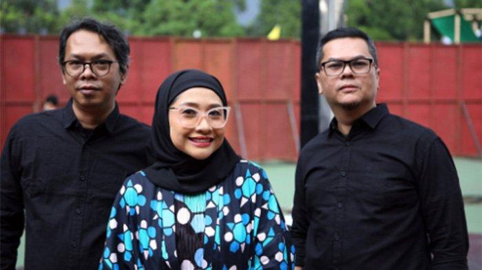 Setelah 20 Tahun Dirilis, La Luna Ungkap Misteri di Balik Suara Gamelan ...