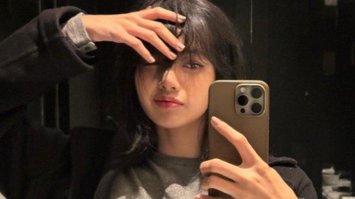 Makna Lirik Lagu Born Again - Lisa feat Doja Cat dan RAYE : To be born ...