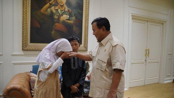 Kisah Lastri dan Lendri Bocah yang Dibully karena Cari Rongsokan Ketuk ...