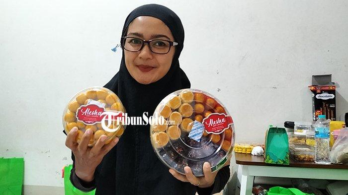 Terjual Ribuan Toples, Kue Lebaran Buatan Warga Sragen Banyak Dicari ...
