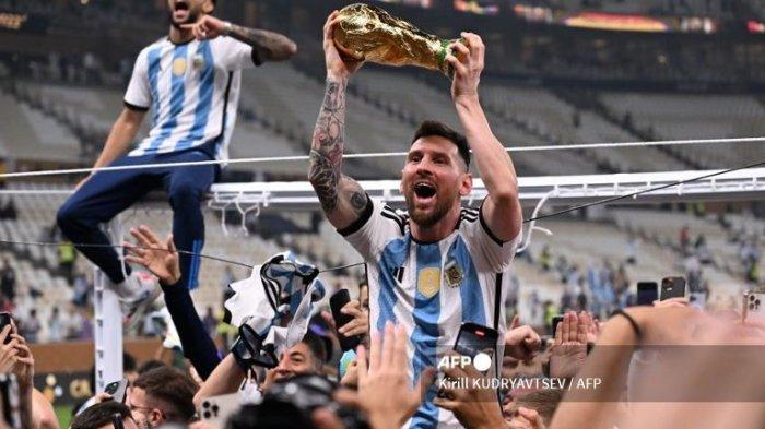 Argentina Juara Piala Dunia 2022 Qatar, Lionel Messi Rayakan Kemenangan ...