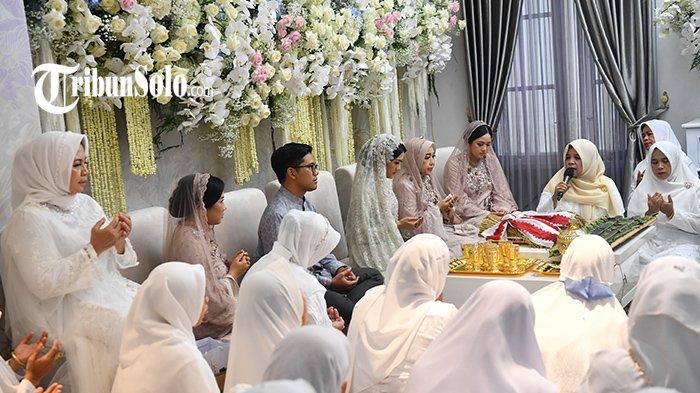 Jelang Pernikahan Kaesang dengan Erina, Keluarga Jokowi Gelar Pengajian di Rumah Sumber Solo ...