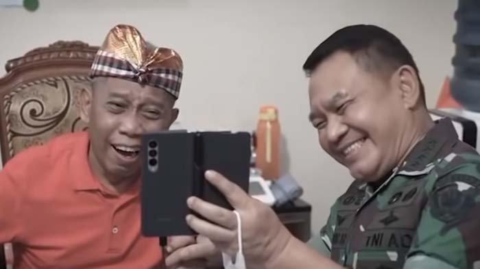 Momen Jenderal Dudung Jenguk Tukul Arwana, Senyum Sang Komedian Bikin ...