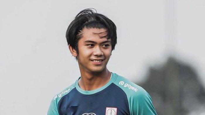 Muhamad Valeron, Calon Gelandang Potensial Milik Persis Solo, Punya ...