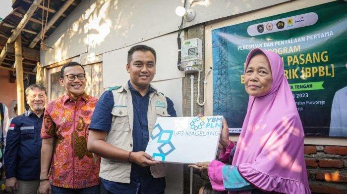 Upaya Kurangi Kemiskinan, PLN dan Kementerian ESDM Beri Bantuan Listrik Gratis di Purworejo ...