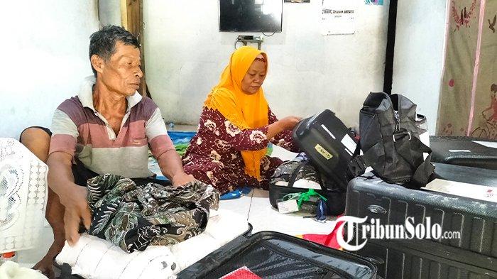 15 Tahun Menabung, Kakek Nenek di Sragen Jateng Berhasil Berangkat Haji ... 15 Tahun Menabung, Kakek Nenek di Sragen Jateng Berhasil Berangkat Haji ...