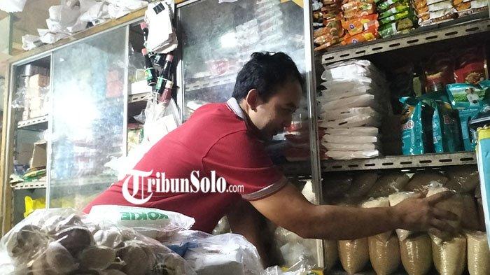 Jelang Libur Nataru 2024, Harga Gula Pasir Premium di Sragen Sentuh Rp ... Jelang Libur Nataru 2024, Harga Gula Pasir Premium di Sragen Sentuh Rp ...