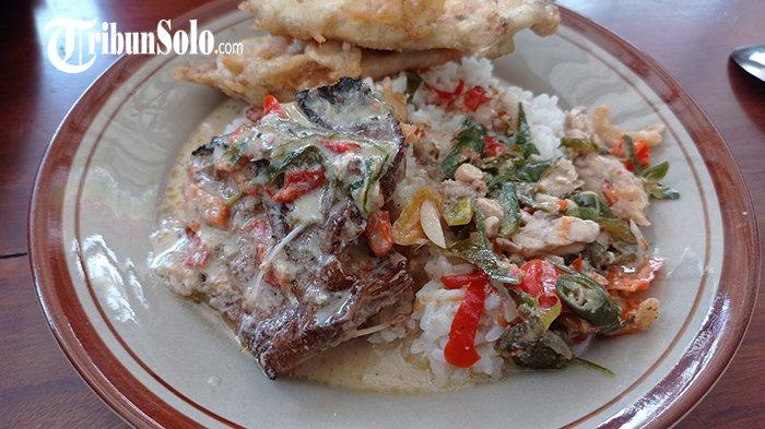 Lezatnya Mangut Kelapa Ikan Manyung Lombok Ijo di Wonogiri : Pedasnya ...