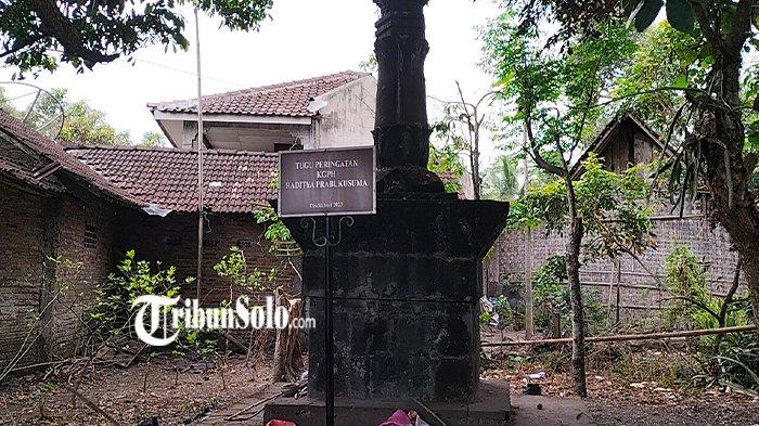 Tugu KGPH Raditya Prabukusuma di Kenteng Boyolali Bak Tugu Peringatan Lady Diana di Harrods ...