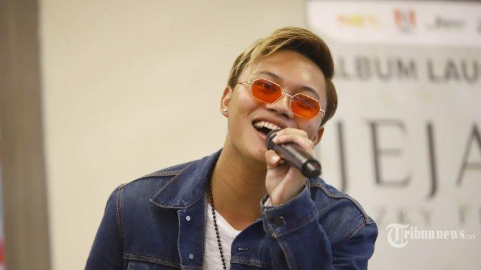 Haru Rizky Febian Ungkap Pengorbanan Mahalini, Sang Istri Relakan Karier demi Anak - Tribunsolo.com