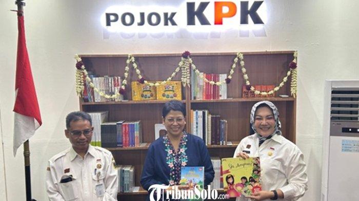 Ada Pojok Baca KPK di Perpustakaan Klaten, Bupati Sri Mulyani: Upaya Tingkatkan Literasi ...