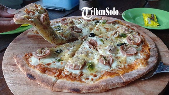 Kuliner Wonogiri: Nikmati Venez Pizza di Wonogiri, Pizza Dimasak ...