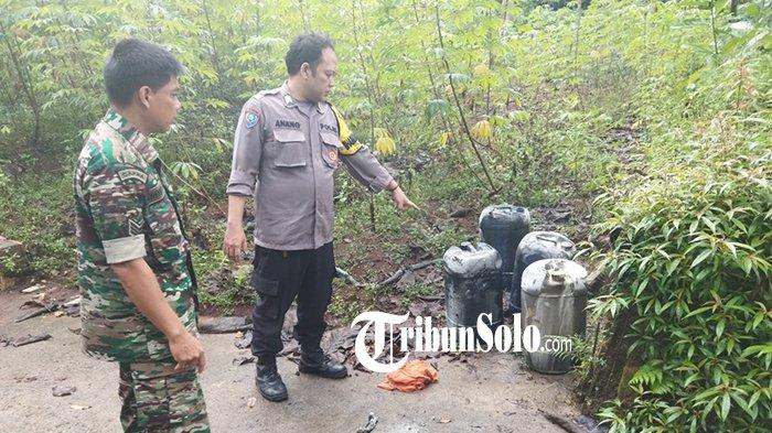 Di Balik Kebakaran Mobil di Jatipuro Karanganyar, Polisi Temukan 5 Jeriken Kapasitas 30 Liter ...