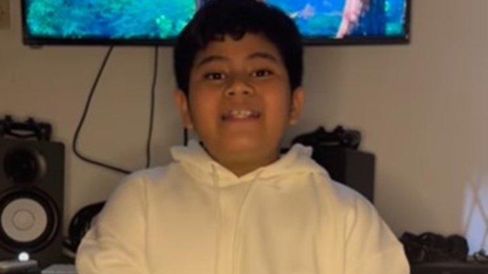 Sosok Prince Poetiray yang juga Nyanyikan Lagu Selalu Ada di Nadimu ...