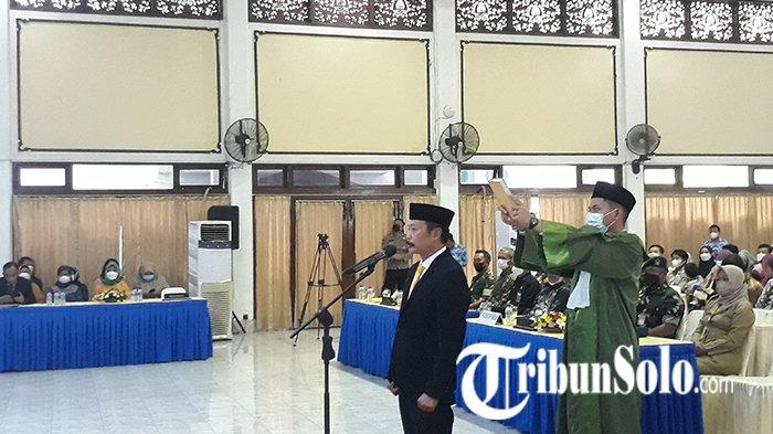 Prof Sutoyo Resmi Dilantik Jadi Rektor UNISRI, Tekankan Bangun Budaya ...