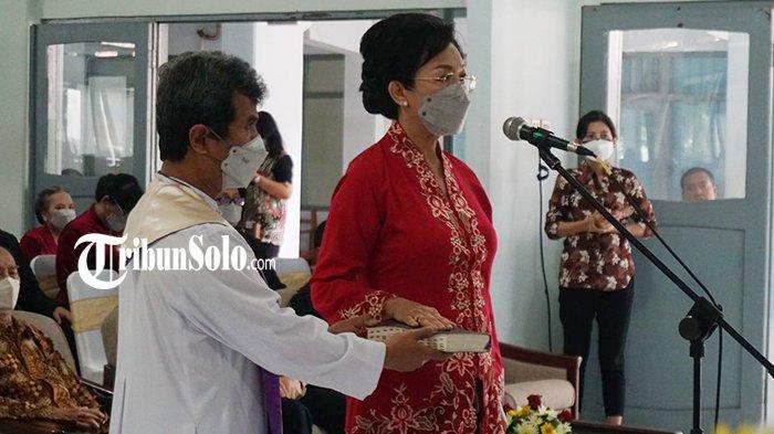 Resmi Dilantik Jadi Rektor Universitas Pignatelli Triputra Surakarta ...