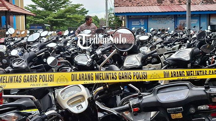 Viral Pembalap Motor Liar Kecelakaan di JLS Pracimantoro, Ada Banyak ...