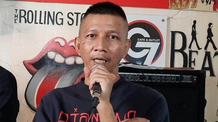 Cerita Video Musik 'Karena Dia Kamu' Milik Ungu yang Didatangi Polisi ...