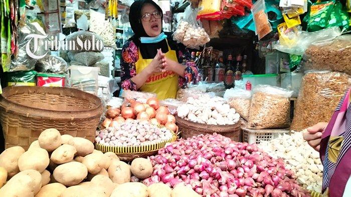 Jelang Puasa, Harga Bahan Pokok di Pasar Bunder Sragen Naik, Rawit ...