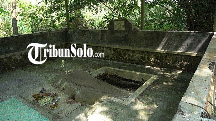 Situs Watu Gilang di Alas Krendowahono Karanganyar, Saksi Bisu ...