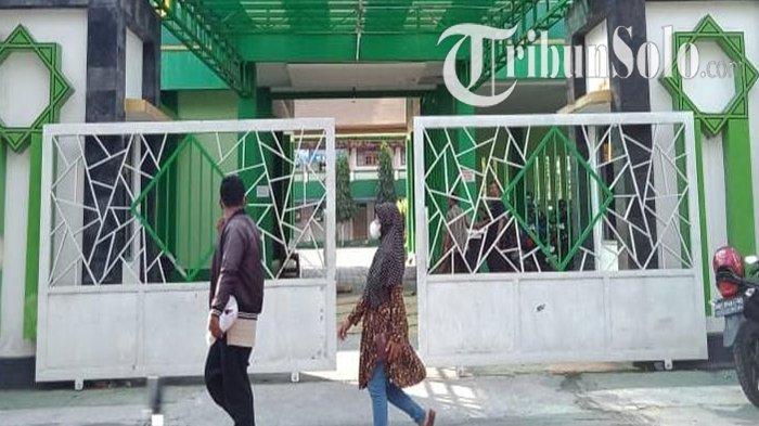 Orang Tua Siswa SMP di Klaten Murka : Anaknya Ditendang dan Diolesi ...