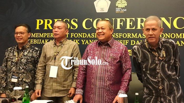 Perry Warjiyo Terpilih Kembali Sebagai Ketua Umum ISEI Secara Aklamasi: Amanah Ini dari Allah ...