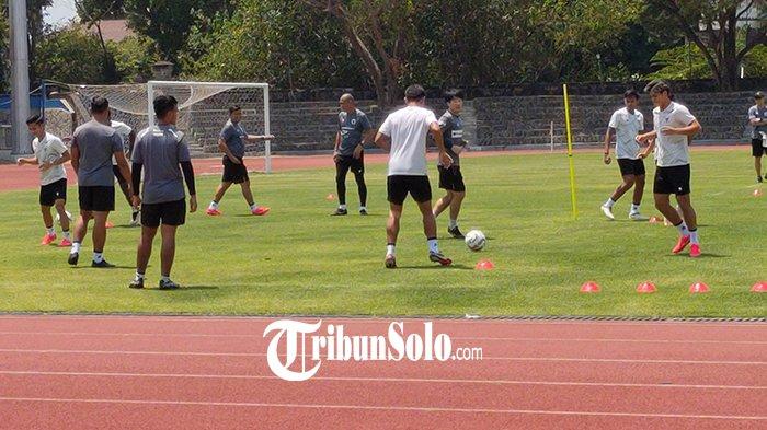 Pemain Timnas Indonesia U-23 Latihan Terpisah, Taktik STY Jelang Laga ...