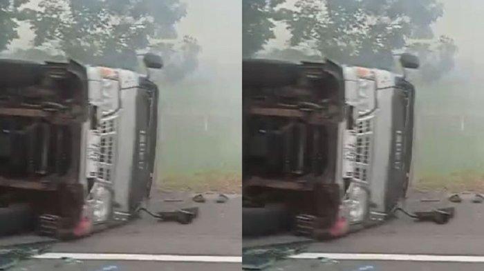 Kronologi Kecelakaan di Tol Kanci-Pejagan Km 242, 4 Penumpang Travel ...