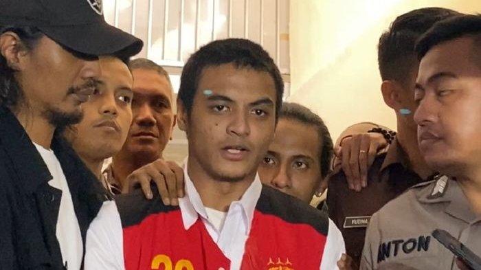 Terkait Laporan Nikita Mirzani, Vadel Badjideh Kini Terancam Hukuman 15 Tahun Penjara ...