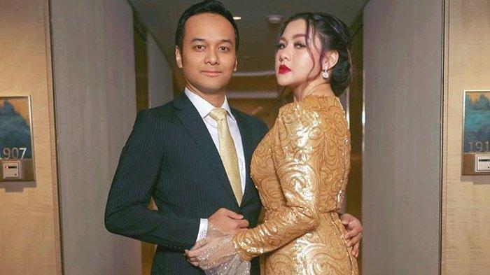 Rayakan 5 Tahun Pernikahan, Vicky Shu Dapat Pesan Kocak dari Sang Suami ...