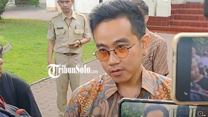 Tren Sekolah Ikut-ikutan Pakai Prosesi Wisuda, Gibran Ingatkan Jangan ...