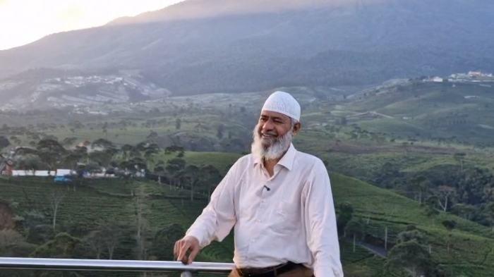 Zakir Naik Tak Kulineran saat Kunjungi Wisata di Karanganyar, Ternyata Sedang Jalankan Puasa ...