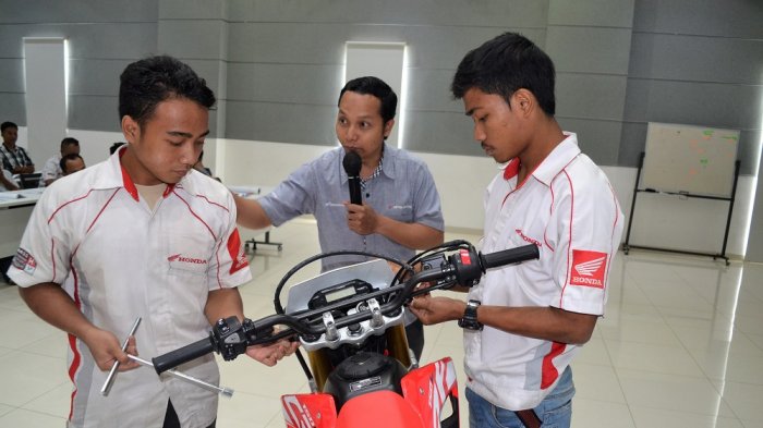 Awal Tahun, Mekanik AHASS di Jawa Tengah Dibekali Ilmu Baru ...
