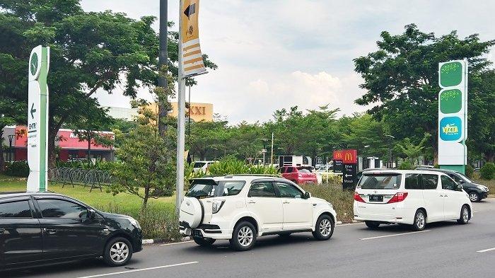 Ada Promo MCDonald's Solo Baru, Dua Hari Ini Antrean Kendaraan Mengular ...
