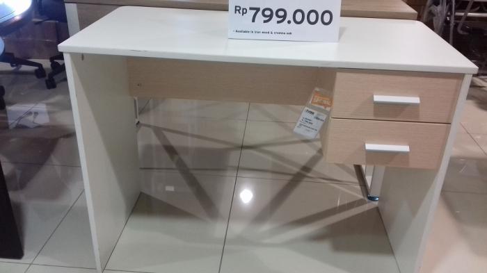 Meja Komputer Ini Promo di Informa Hartono Mall Solo Baru - Tribunsolo.com