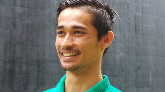 Sinyal Gavin Kwan Adsit Berlabuh ke Persis Solo : Sudah Follow Akun IG ...
