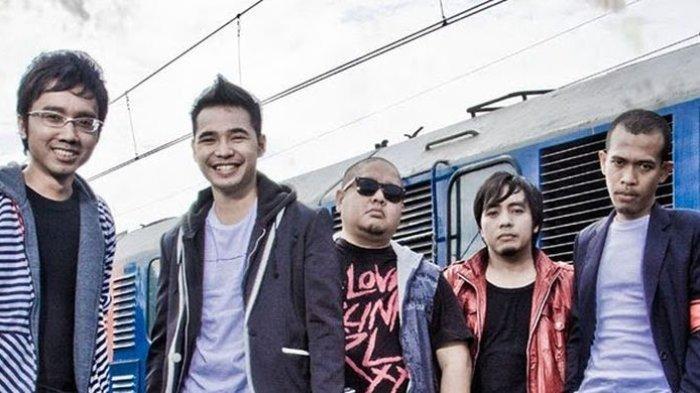 Chord Kunci Gitar dan Lirik Lagu Sampai Mati- Putih: Sampai Mati Kisah ...