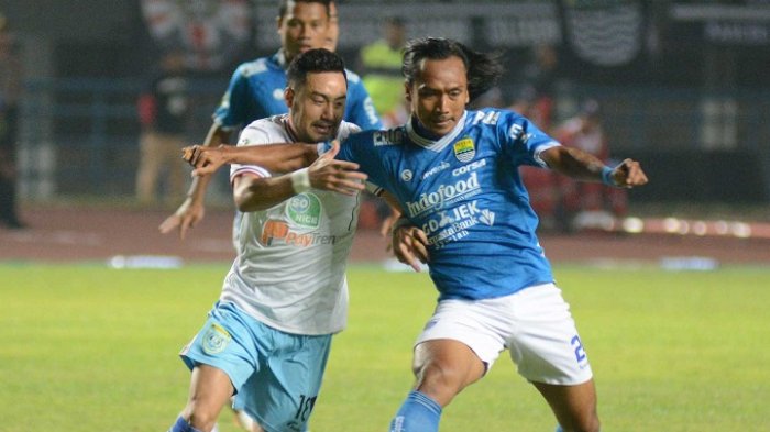 Sempat Dirumorkan CLBK dengan Persib Bandung, Hariono Kini Dikaitkan ...
