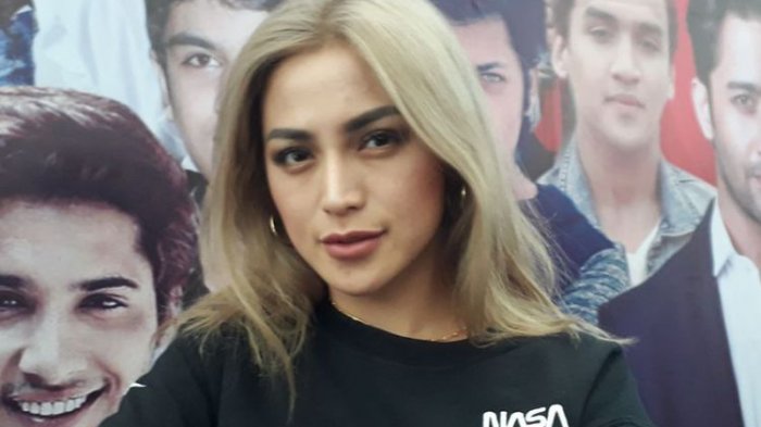 El Barrack Tulis Surat saat Merindukan Richard Kyle - Tribunsolo.com