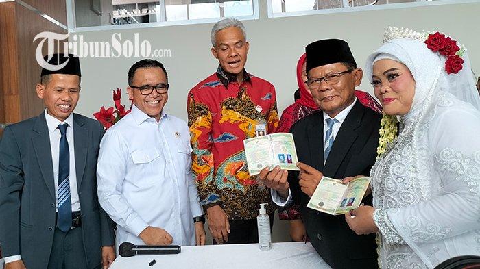 Kakek Nenek asal Sragen ini Bukan Pejabat, Tapi Saksi Nikahnya Istimewa ...