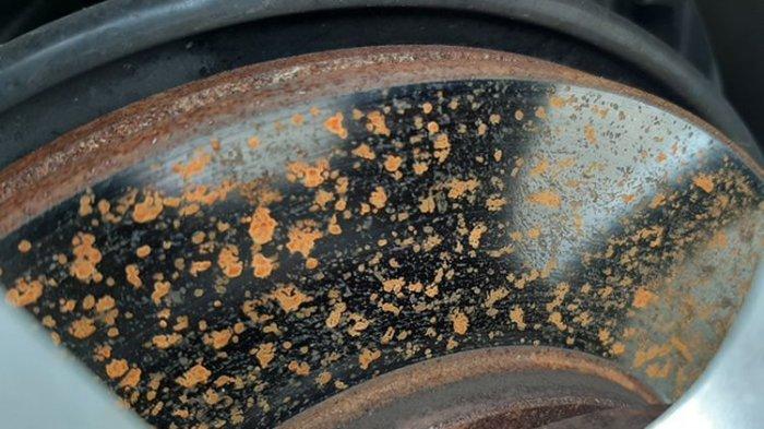 Benarkah Munculnya Bercak Karat pada Cakram Mobil Tanda Materialnya ...