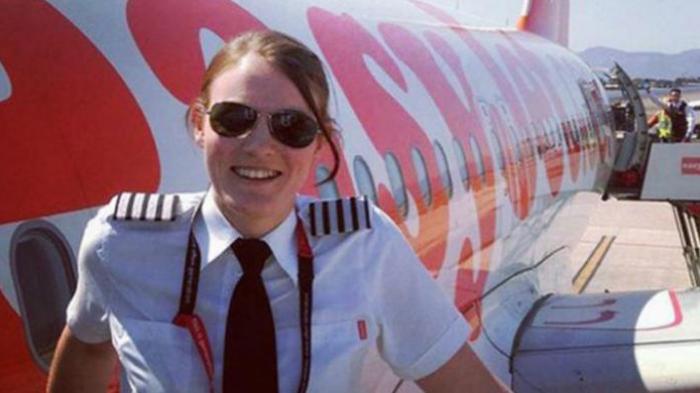 Kapten Pilot Wanita Termuda di Dunia Ini Belajar Terbangkan Pesawat ...