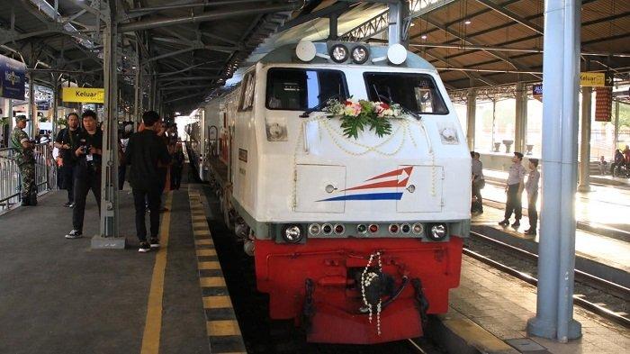 Bukan Asal Bunyi, Ini Arti Penting 3 Suara Sebelum Kereta Api ...