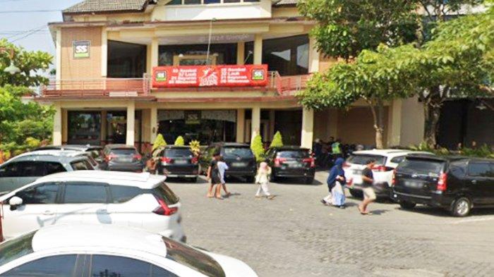 Sejarah Waroeng Spesial Sambal atau Warung SS, Pendirinya Kelahiran ...