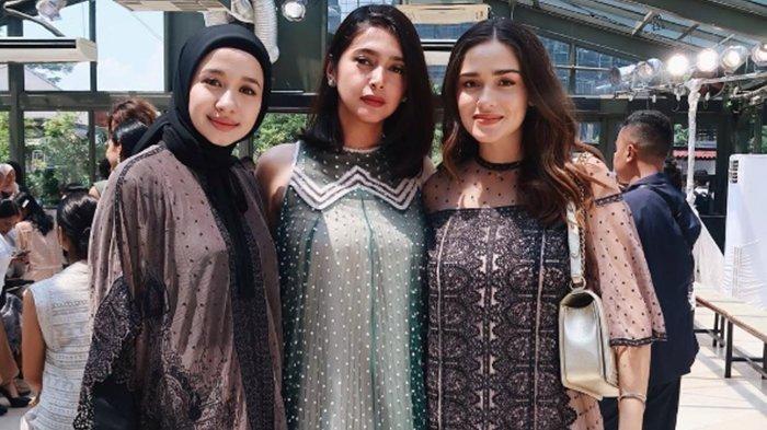 Laudya Cynthia Bella, Nabila Syakieb hingga Rossa Hadiri Peragaan ...