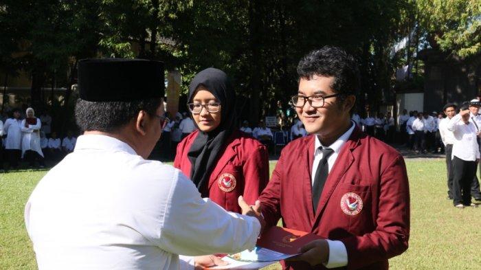 Dua Mahasiswa ISI Surakarta Raih Juara Pilmapres 2019 karena Unggulkan Artikel Ilmiah Berbasis ...